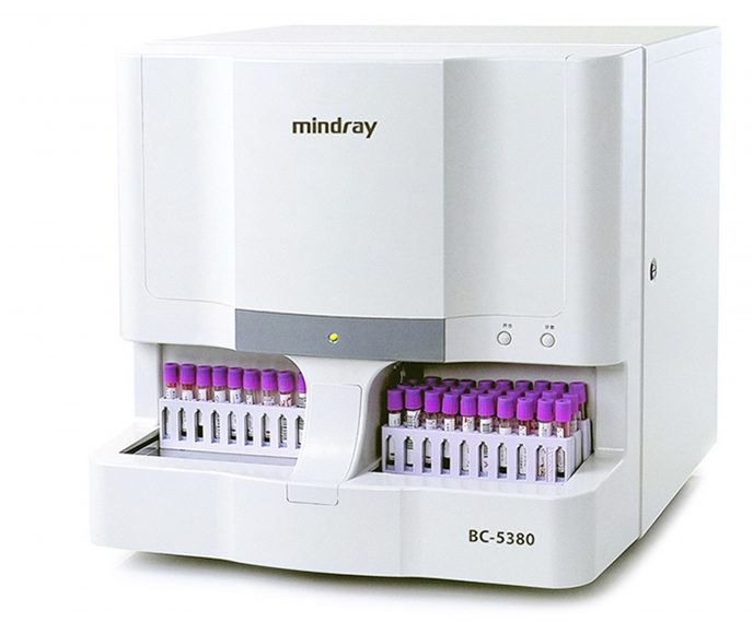 Oscar A. Renta Negrón presenta línea de equipos MINDRAY – Flow Magazine